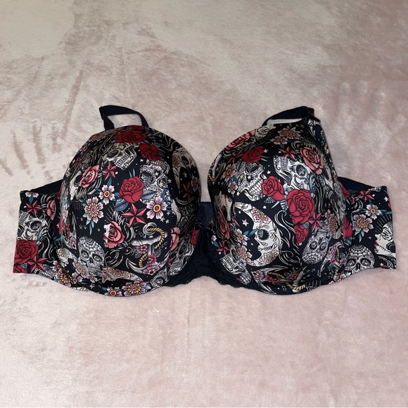torrid | Intimates & Sleepwear | Torrid Bra Size 46d | Poshmark